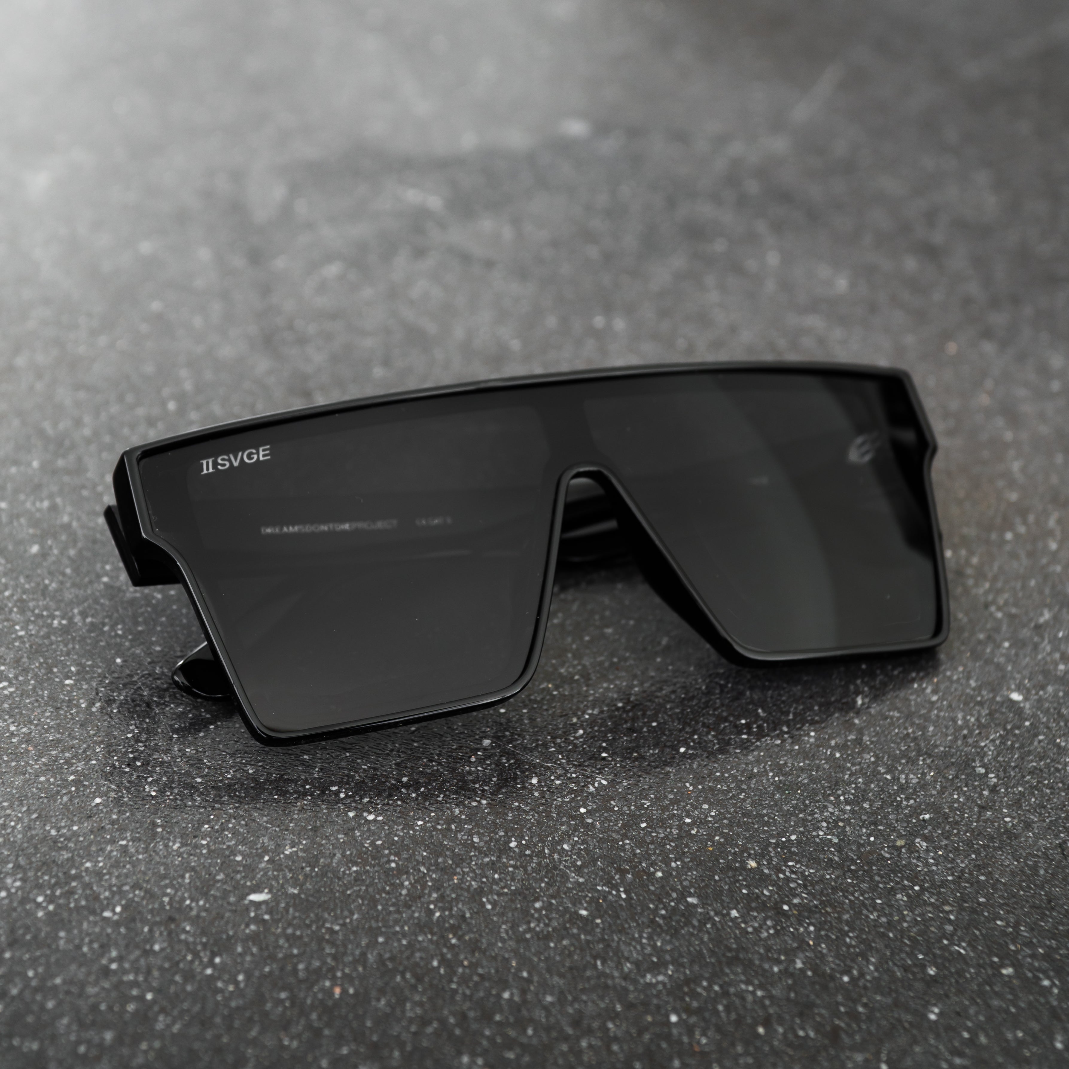 TWO SVGE | Premium Sunglasses & Eyewear | Icon - Black
